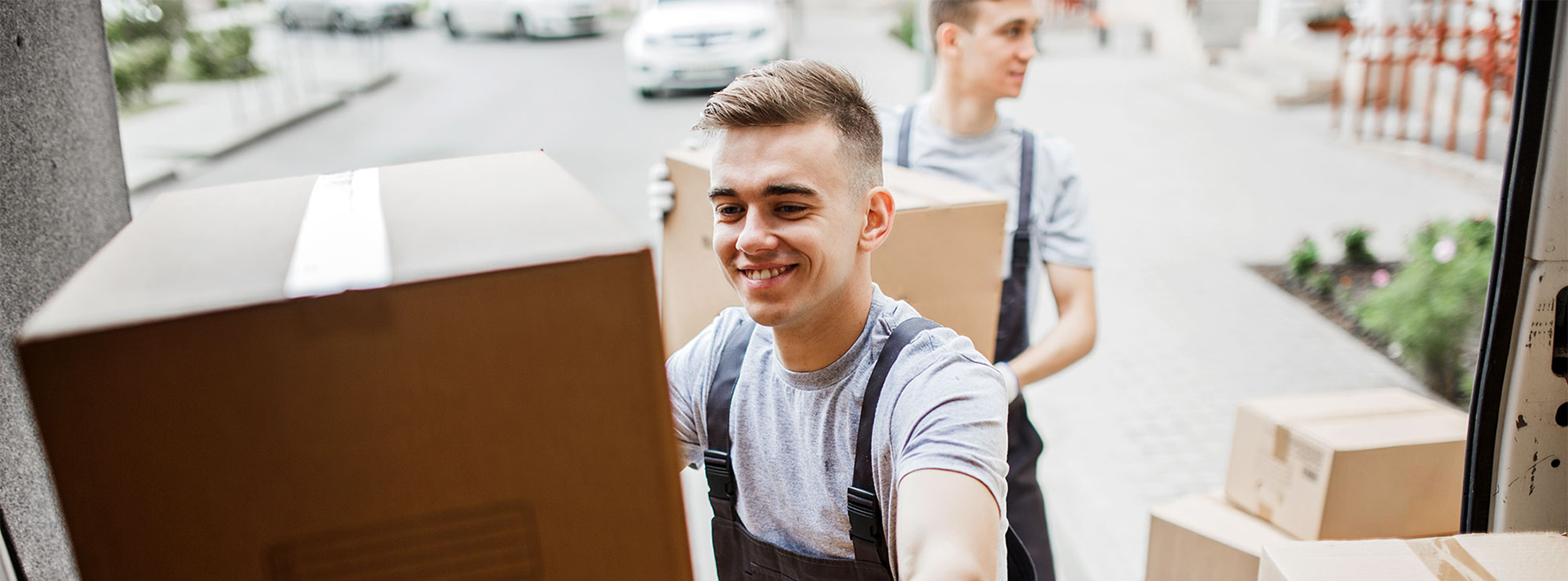 Pay - Commercial - Premier Relocations